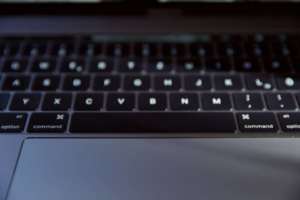 Mac: Befehlstaste finden und Befehlszeichen in Text einfügen | Tippscout.de